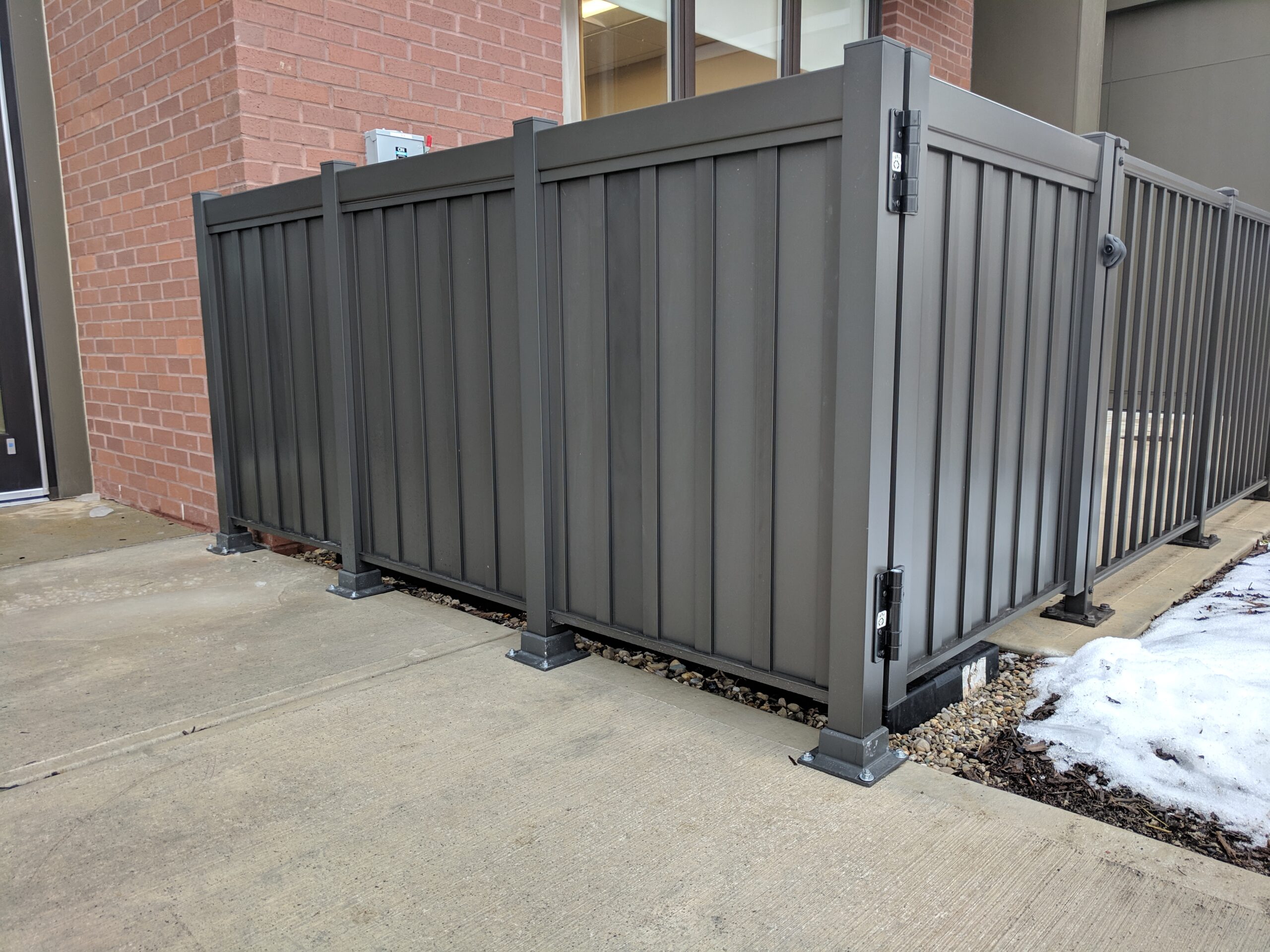 Aluminum Privacy Fence: Series 7V - Superior Aluminum