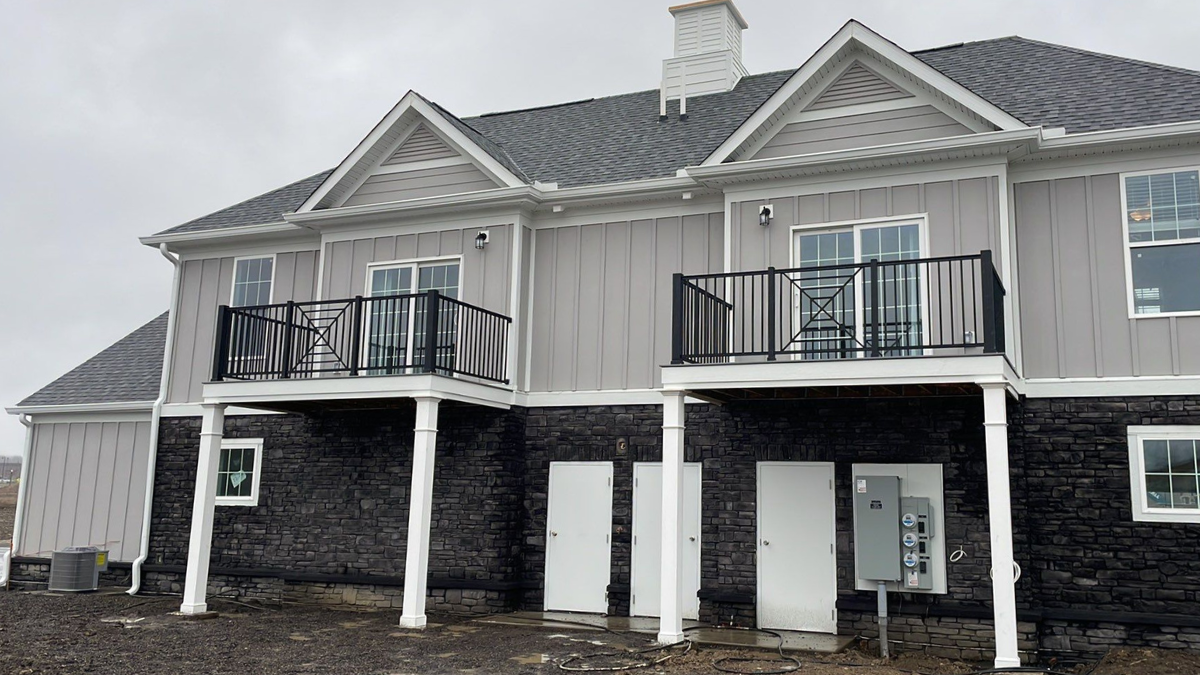 Custom Railing and Column Applications - Superior Aluminum
